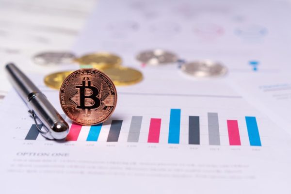 The Definitive Guide to Famous Crypto Traders: Strategies Success ...
