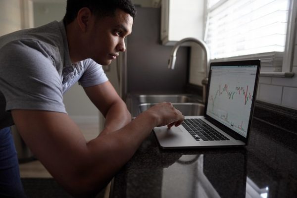 Top Data Center Energy Stocks to Buy for the AI Revolution - Learn ...